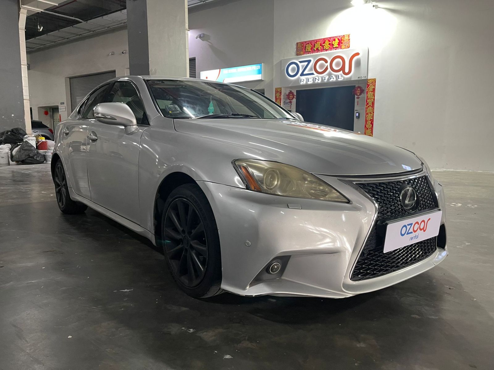 Lexus IS250 - iDrive.SG